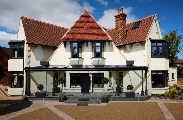 Tips for Making The Front of the house Look Better | Express