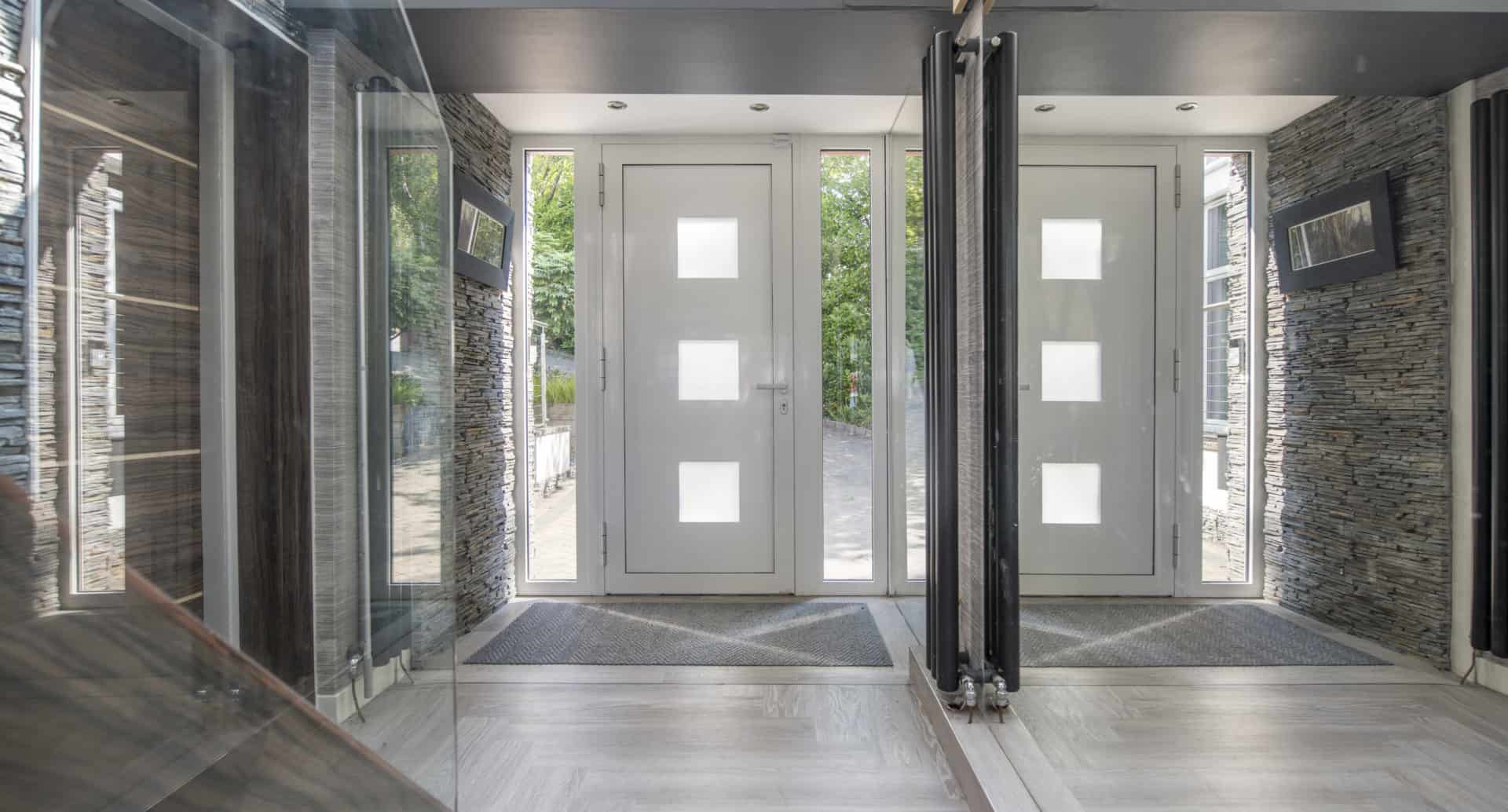 Aluminium Front Doors | Modern Entrance Doors | Express Bi-folds