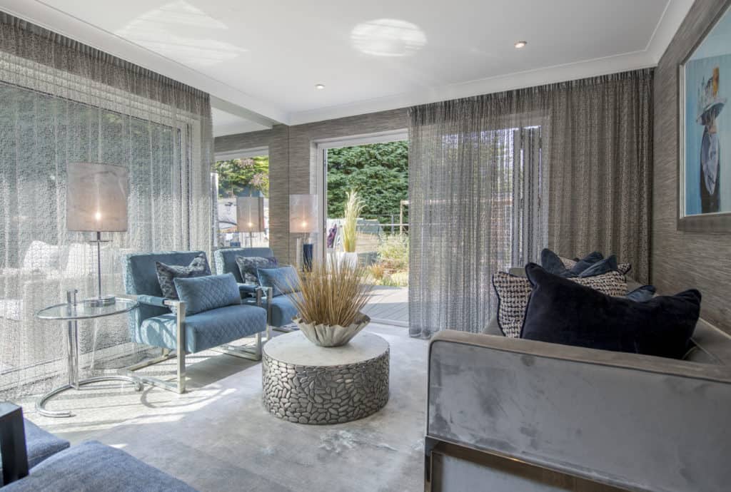 Case Studies | John Amabile - Glasgow | Express Bi-Folding Doors