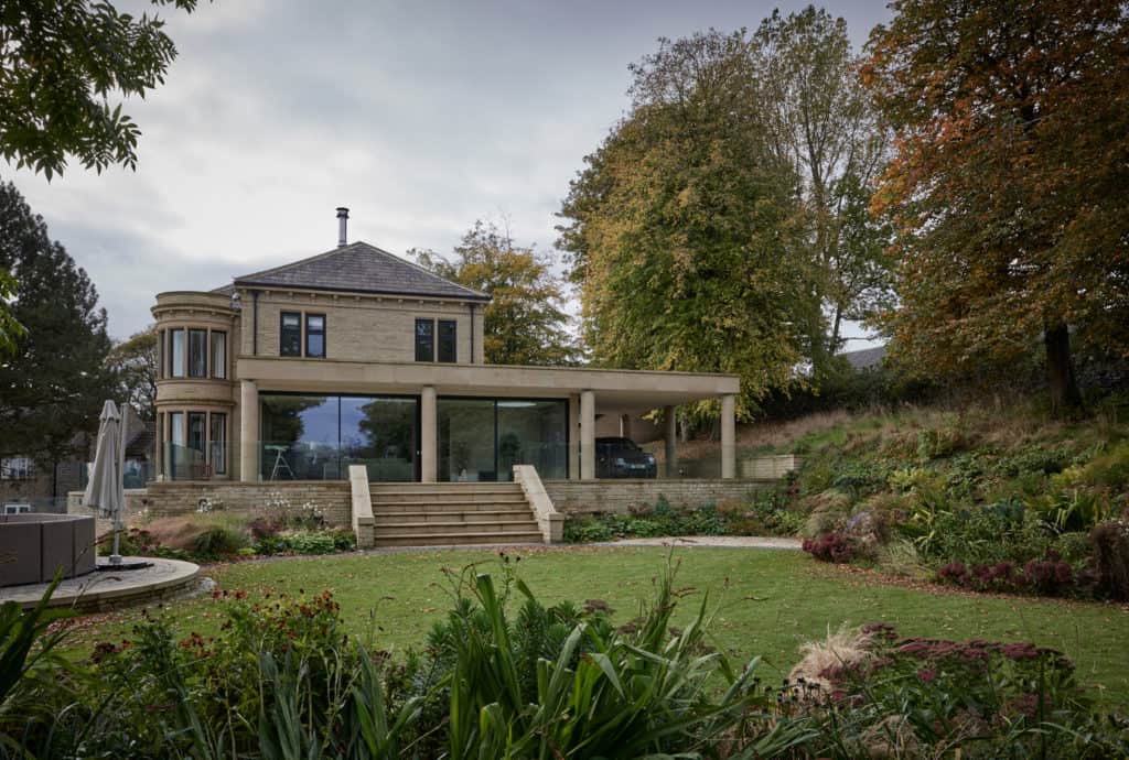 Case Studies: Lonewood House - Baildon | Express Bi-Folds