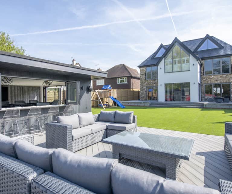 Case Studies: Beechcroft - Broxbourne | Express Bifolds