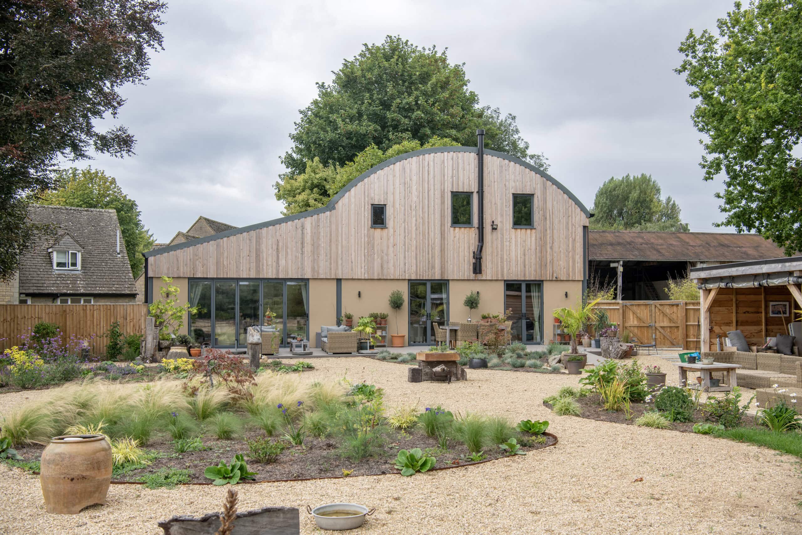 Dutch Barns Turned Into Homes Case Studies | Dutch Barn | Express