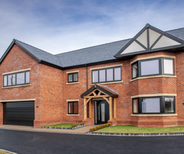 Modern Bay Windows | Bespoke Aluminium Bay Windows | Express