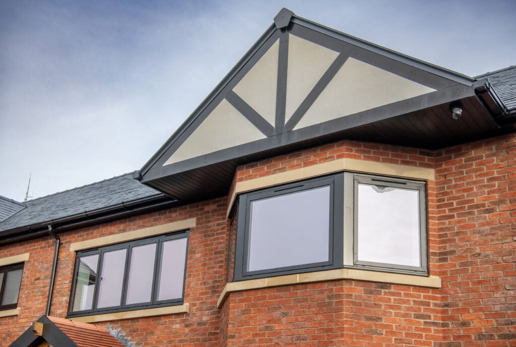 Modern Bay Windows | Bespoke Aluminium Bay Windows | Express